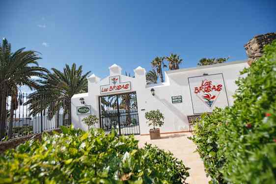 Ona Las Brisas i Playa Blanca - Boka hotell hos Ving idag!