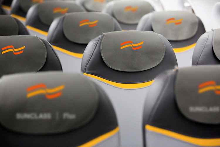 Mat och dryck ombord på våra flyg - Ving