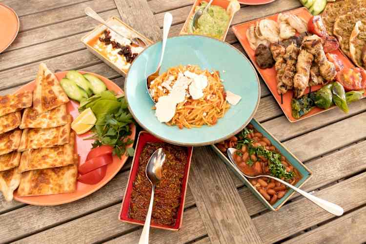 Mat i Turkiet – en guide till semesterns maträtter | Ving