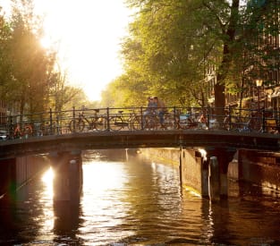 Weekendresor - Boka en weekend med flyg och hotell | Ving