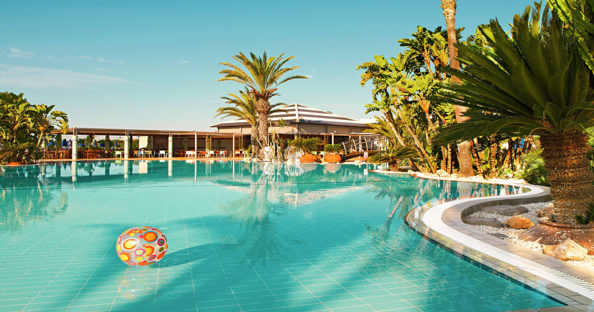 Långsemester på Cypern - Boka en långtidssemester hos Ving